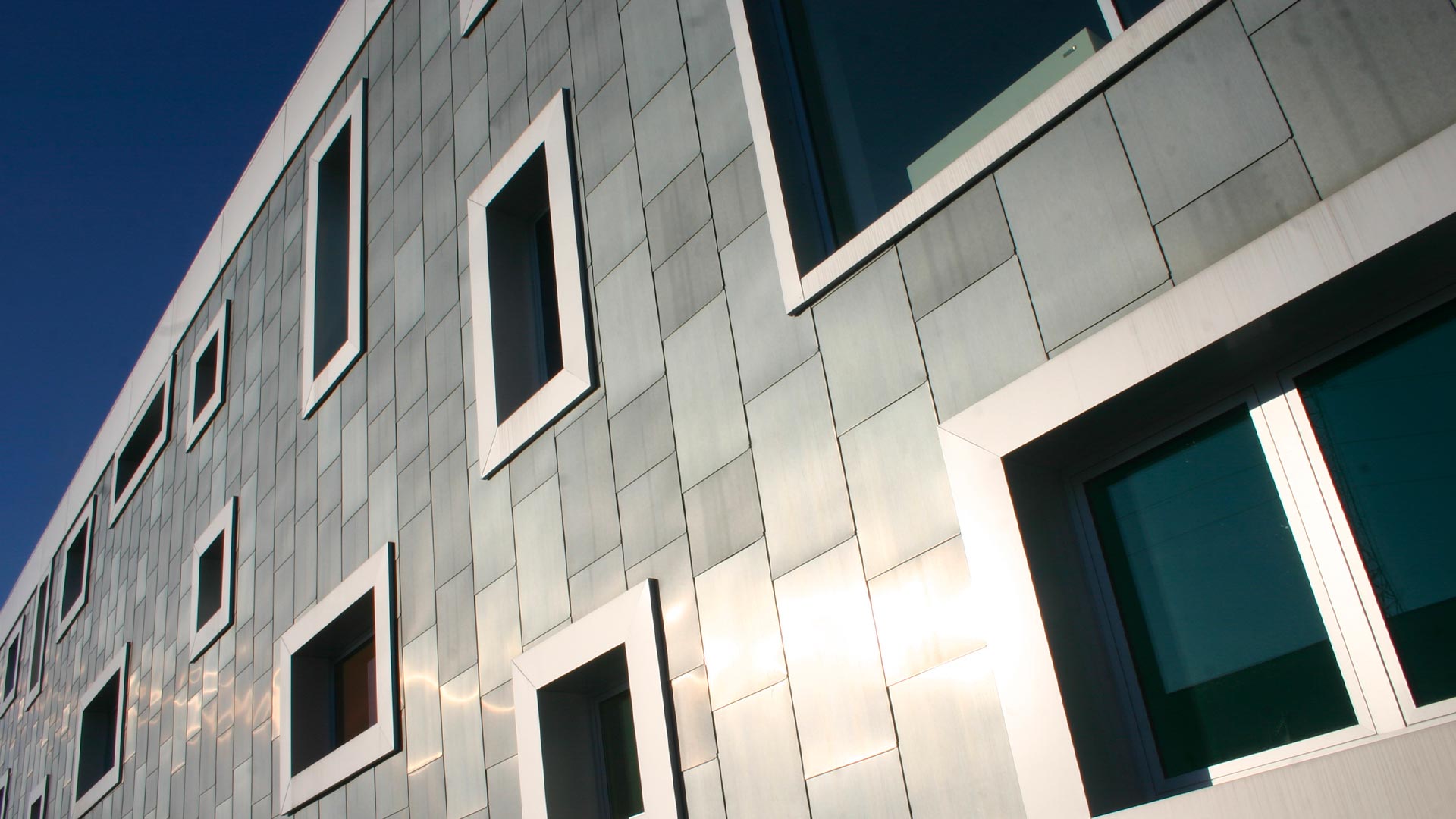 Ventilated façades with zintek® titanium zinc cladding