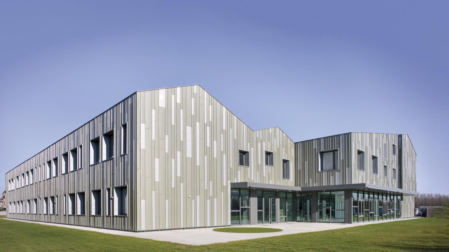 Zintek: titanium zinc rolled products for roofing and cladding